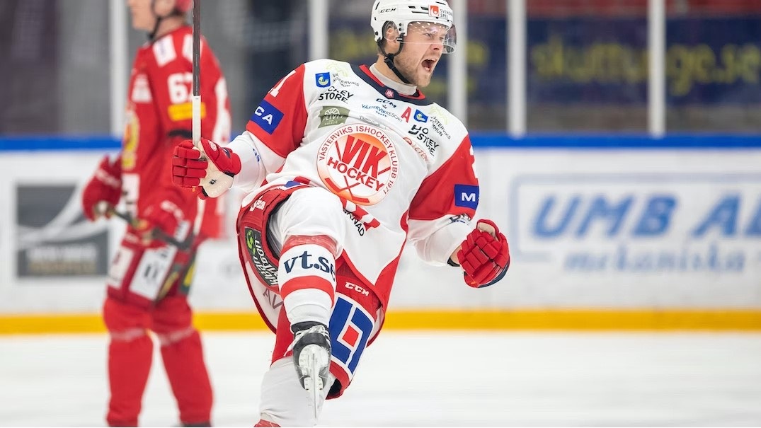 Hockeyspelaren Victor Öhman tillbaka i spel efter sin diagnos ...